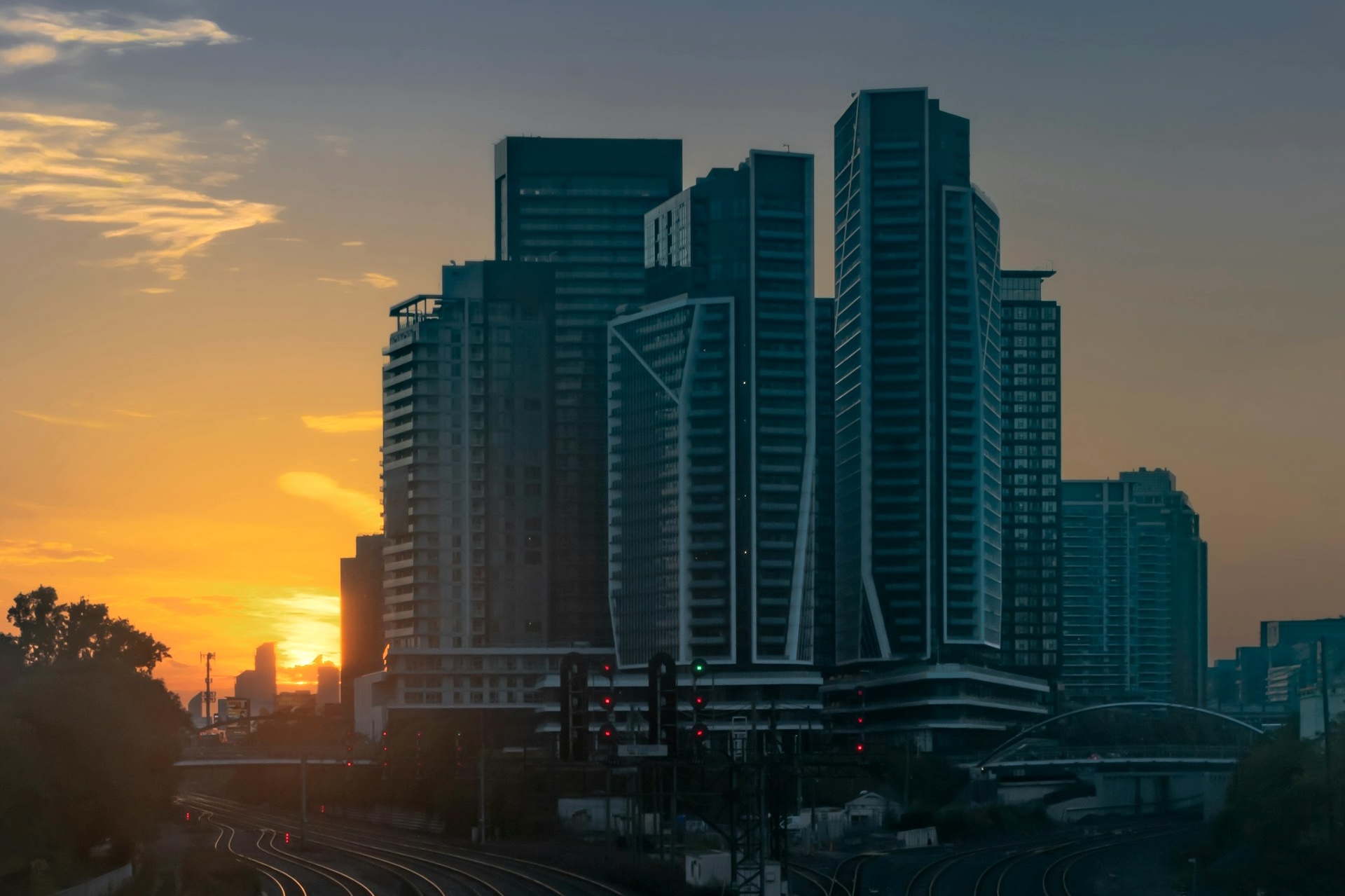 Canada’s Shrinking Population: Most Losses In Ontario, Alberta Grows ...